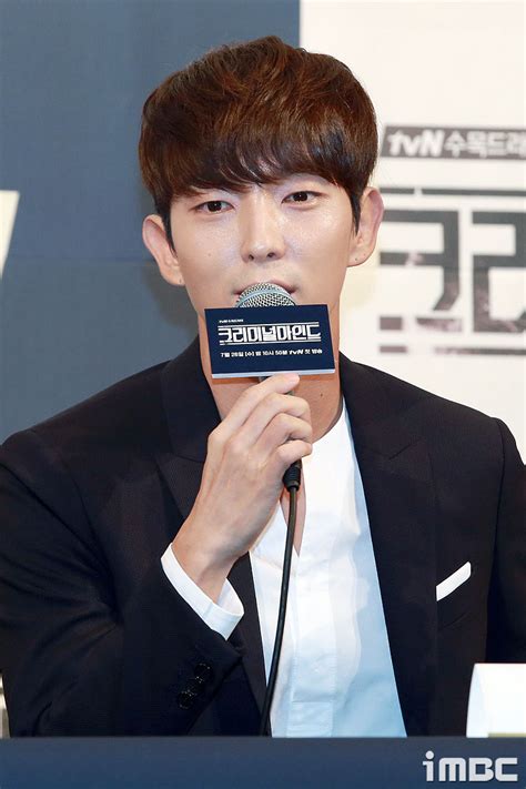 이준기 4년만의 현대극 새로운 면모 보여드릴 수 있을 것 이준기 4년만의 현대극 새로운 면모 보여드릴 수 있을 것