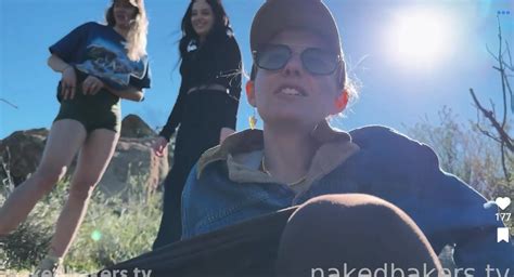 Extremely Public Group Pee On A Hike