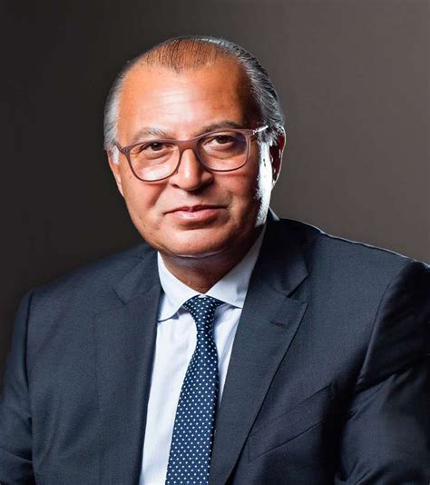 Mr M Habibullah Khan Hubco