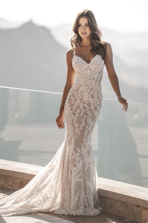 Detailed Fit And Flare Wedding Dress Kleinfeld Bridal