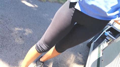 Cute Cart Girls Tight Pussy Mound Spandex Leggings And Yoga Pants Forum