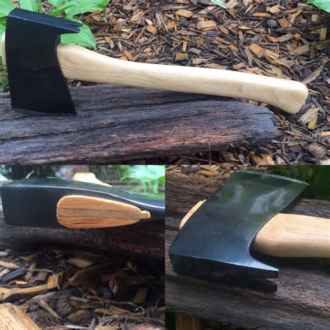 Vintage Belknap Bluegrass Tommy Hatchet With Carved Handle Restored