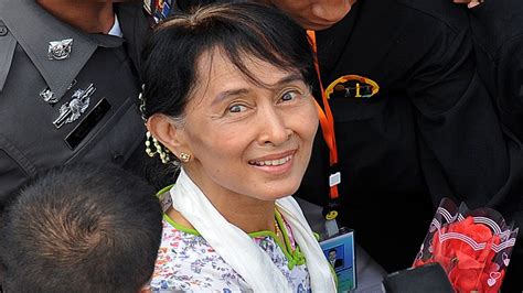 Myanmar Opposition Icon Suu Kyi Meets President For First Time As