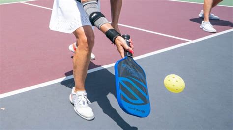 The Best Ways To Hit A Third Shot Drop In Pickleball