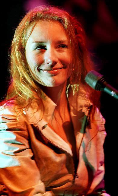 Tori Amos In Concert Tori Amos Female Musicians Alt Girls