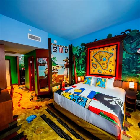 Pirate Island Hotel Legoland® Florida Resort