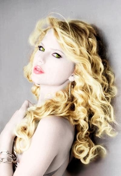 Taylor Swift As A Vampire Vampires Photo Fanpop