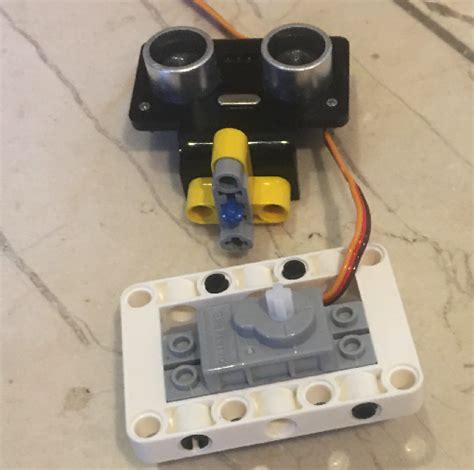 osoyoo building block robot car lesson 4 obstacle avoidance car