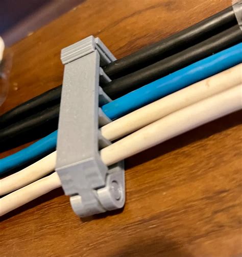 Best Cable Management Clip With Latch Able Hinge Free 3d Print Model