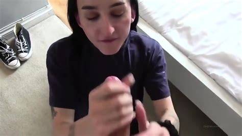 Amateur Tgirl Gets Facial After Taking Big Cock Barebac Eporner