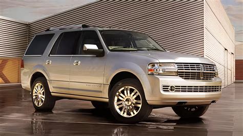 Lincoln Navigator Generations All Model Years Carbuzz