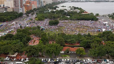 Millionpeoplemarch Peaks At Tens Of Thousands