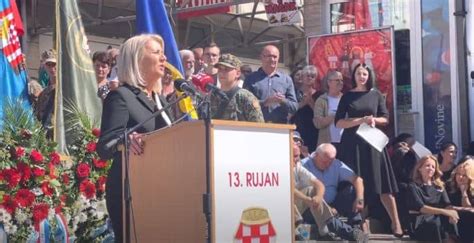 Borjana Krišto Skandalozno Živimo U Bosni I Hercegovini Kao Državnoj