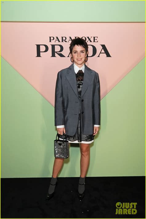 Emma Watson Debuts New Pixie Cut Photo 4840860 Emma Watson Tom