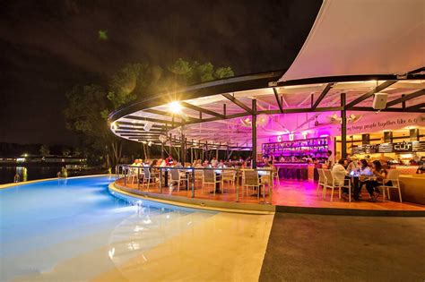 Boat Avenue Phuket Outdoor Shopping Complex In Bangtao Go Guides