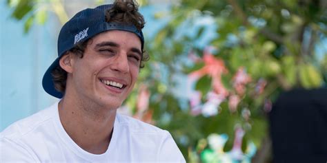 La Foto De Miguel Herrán Con Un Abdomen Tan Marcado Que No Parece Real