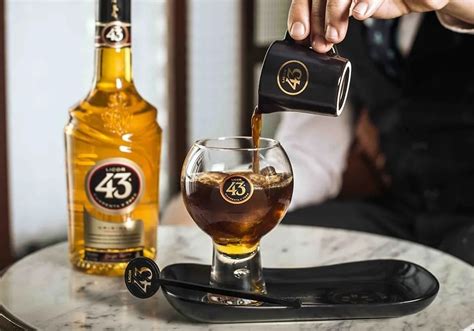 Carajillo 43 Coctel Que Rinde Homenaje Al Café Revista Sommelier
