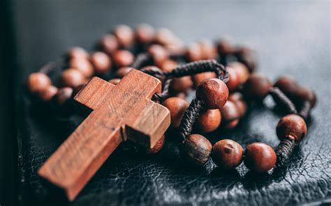 200 Papéis De Parede De Católico