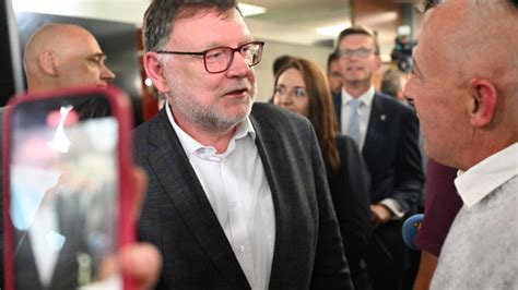 Rika Fane O Svém Snoubenci A Vztahu S Kolegou Z Branže 18 Občas Se Mi