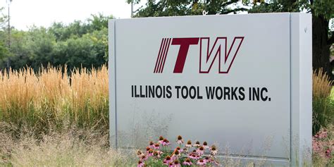 Itw Names New Ceo In Succession Plan Crains Chicago Business