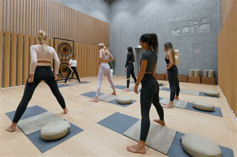 The Chi Room Lire Les Avis Et Réserver Des Cours Sur Classpass