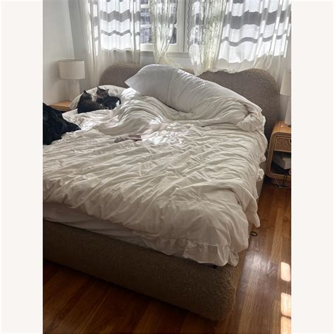 Cb2 Diana Boucle King Bed Aptdeco
