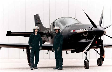 Tpx Cobra Grob Aircraft France En
