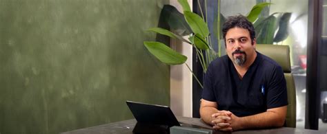 دکتر کیارا رضایی کلانتری فوق تخصص اینترونشن و تصویربرداری قلب و عروق