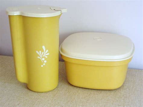 Guide To Vintage Tupperware
