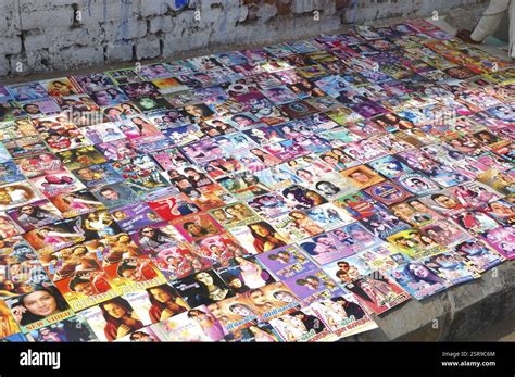 Display Of Cds Dvds Vcds On Road Side For Sale Nagpur Maharashtra