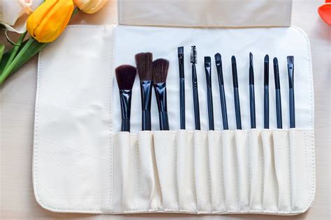 Personalized Makeup Brush Bag Roll Up White Leather Cosmetic Make Up