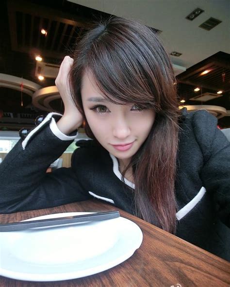 Hua Yi Mo Chinese Sirens