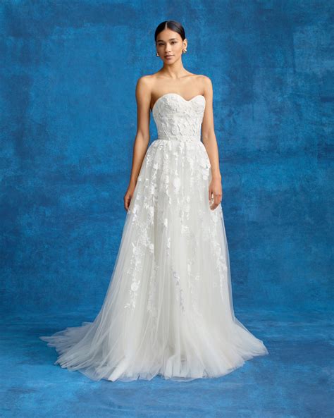 Carolina Herrera Bridal Collection Fall 2022 Cira Lombardo Wedding