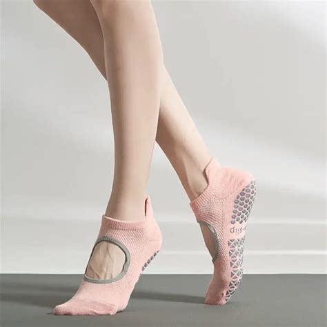 여성용 등 없는 통기성 요가 양말 실리콘 미끄럼 방지 바닥 필라테스 양말 전문 체육관 피트니스 면 댄스 스포츠 양말 스포츠 의류 And 용품
