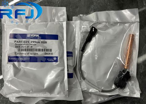 York Genuine Parts 025 29964 000 Temperature Sensor