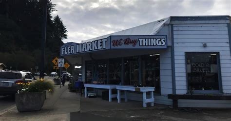 The Enormous Flea Market In Oregon Thats Almost Too Good To Be True