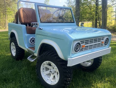 Luxury And Vintage Bronco Golf Carts South Carolina