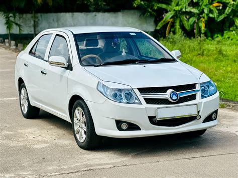 Micro Mx 7 Vs Suzuki Swift Features And Specs Comparison Carsguide