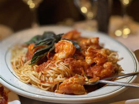 Tonys Di Napoli Updated July 2024 2814 Photos And 2742 Reviews 147