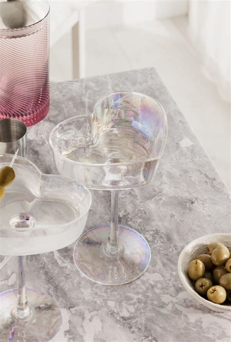 Valentines Heart Shaped Iridescent Glass Champagne Coupes