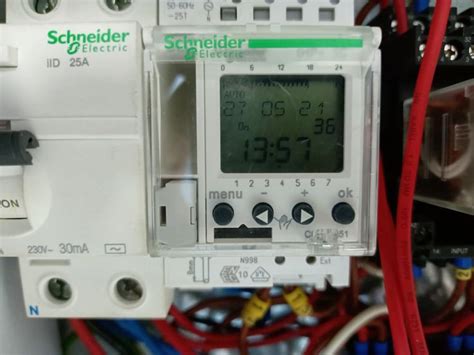 Schneider Electric Isolator Breaker