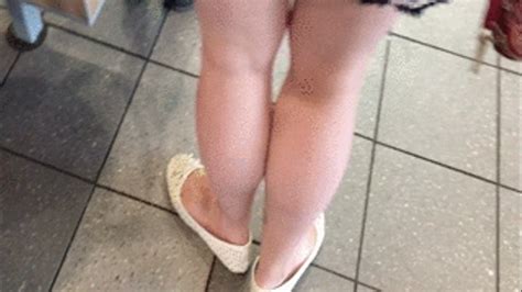 Cream Colored Flats Playing In Line At A Fast Food Restaurant Loose