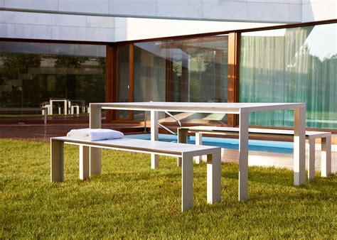 Deneb Table Bonaldo Montréal