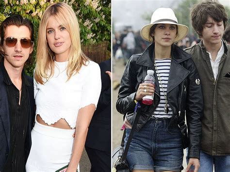 Alexa Chung Scheletro Di Alex Turner