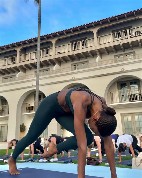 Danielle Acoffs Feet