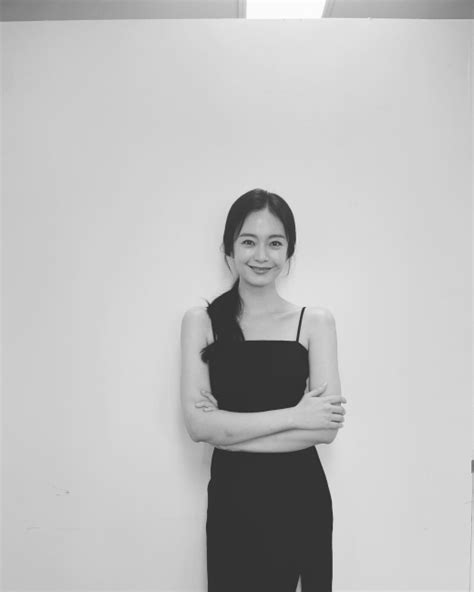 전소민 비현실적 골반 볼륨 몸매 이 정도였어