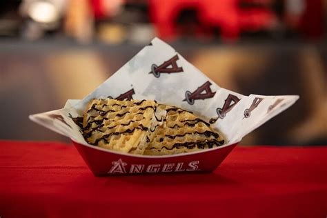 Dining Guide Angel Stadium What To Eat Drink At Angel Stadium
