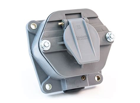 7 Way Receptacle Split Pin 20a Circuit Breakers 2″ 51cm Box