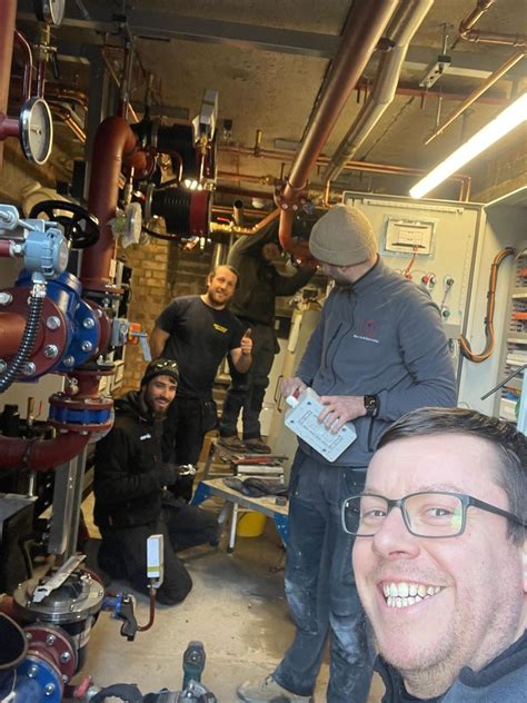 Who Is The Most Famous Person From Kent Alex Walton