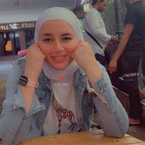 Tooma Fatma Mohamed2015 On Threads